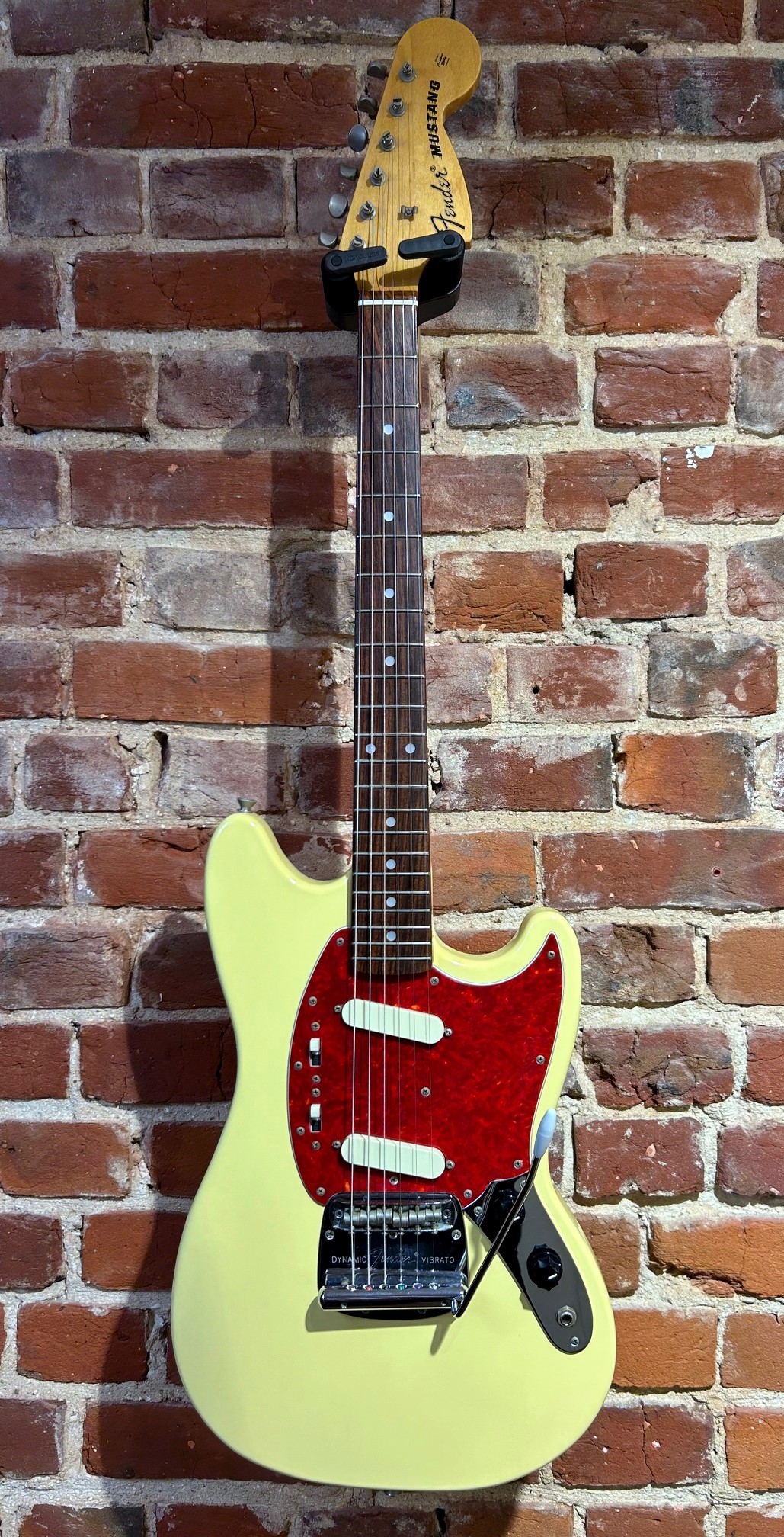 Pre Loved Fender Mustang Crafted In Japan Buttercream | Cookes